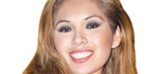 ¡Lizet se luce con su nuevo feíto! | El Popular