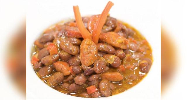 La receta popular: frejoles rojos con salchichas | El Popular