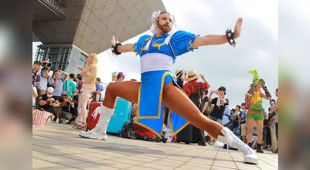 Cosplay: conoce a LadyBeard, el cantante metal y luchador (FOTOS y ...